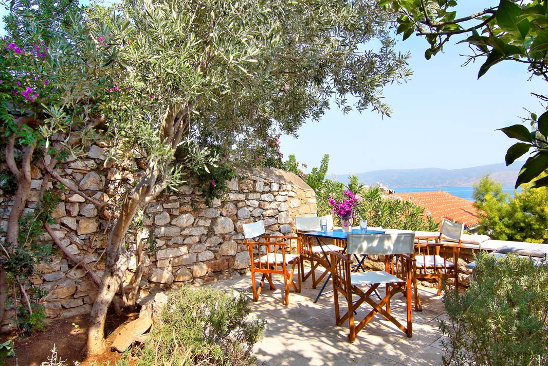 Hydra View, Hydra - Luxury Villa | The Luxury Travel Book